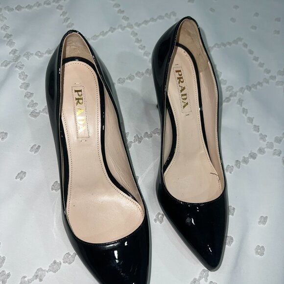 Prada | Shoes | Prada Black Patent Leather Pointed Toe Kitten Heels ...